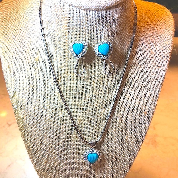 Designer Look Alike | Jewelry | Designer Lookalike Necklace With Heart ...